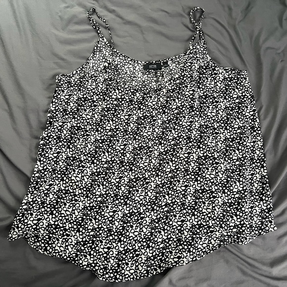 Apt. 9 | Tops | Apt 9 Black White Tank With Adjustable Strapslarge ...